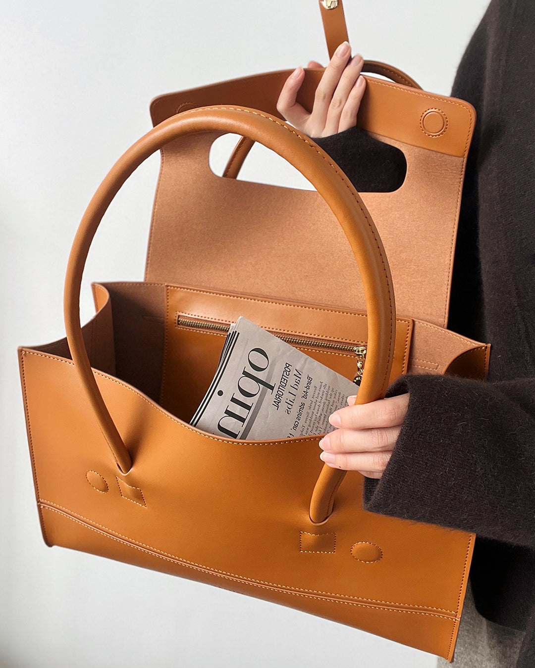 unitude En Route Handbag - Light Grey | Elegant & Practical - Unitude